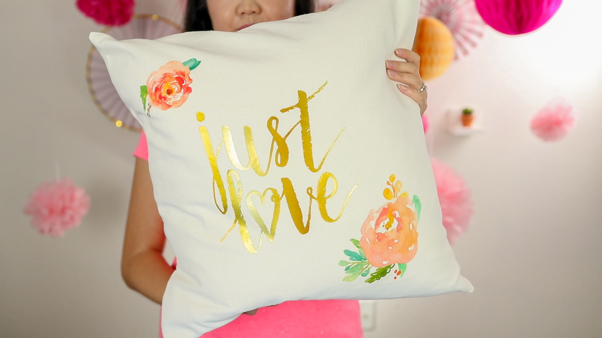 Sew & Decorate Easy Throw Pillow | Beginner Friendly DIY Project ...